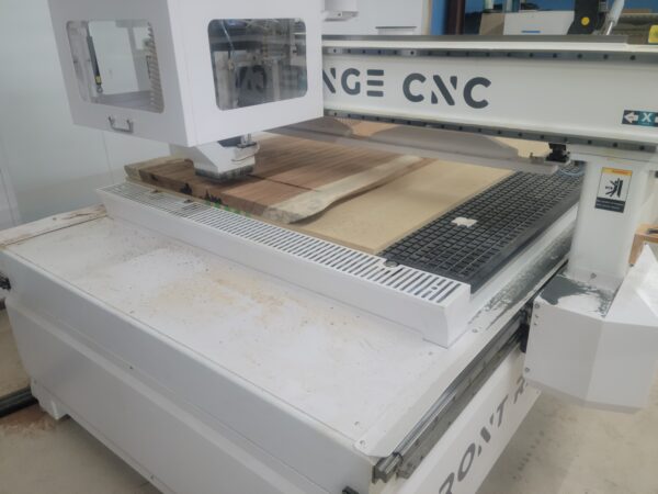 CNC Routers vs. CNC Mills: Understanding the Key Differences and ... CNC Routers vs. CNC Mills: Understanding the Key Differences and ...